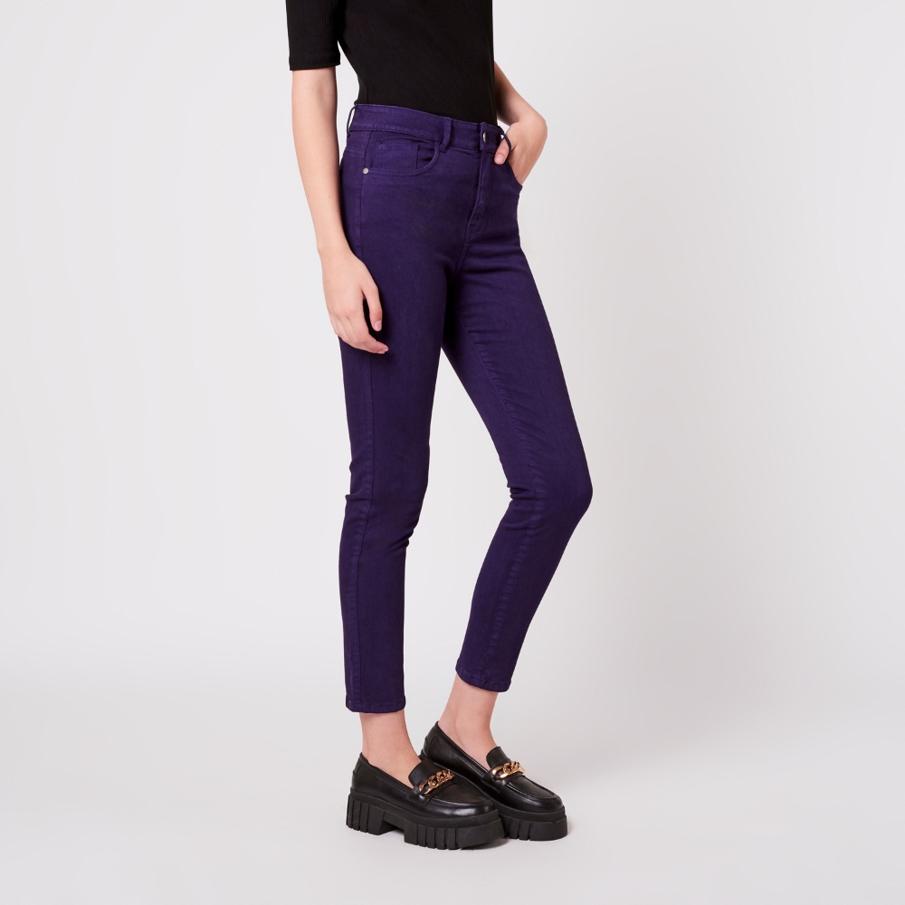 Ripley - PANTALÓN CASUAL SKINNY MUJER MENTHA Y CHOCOLATE MORADO FABIOLA