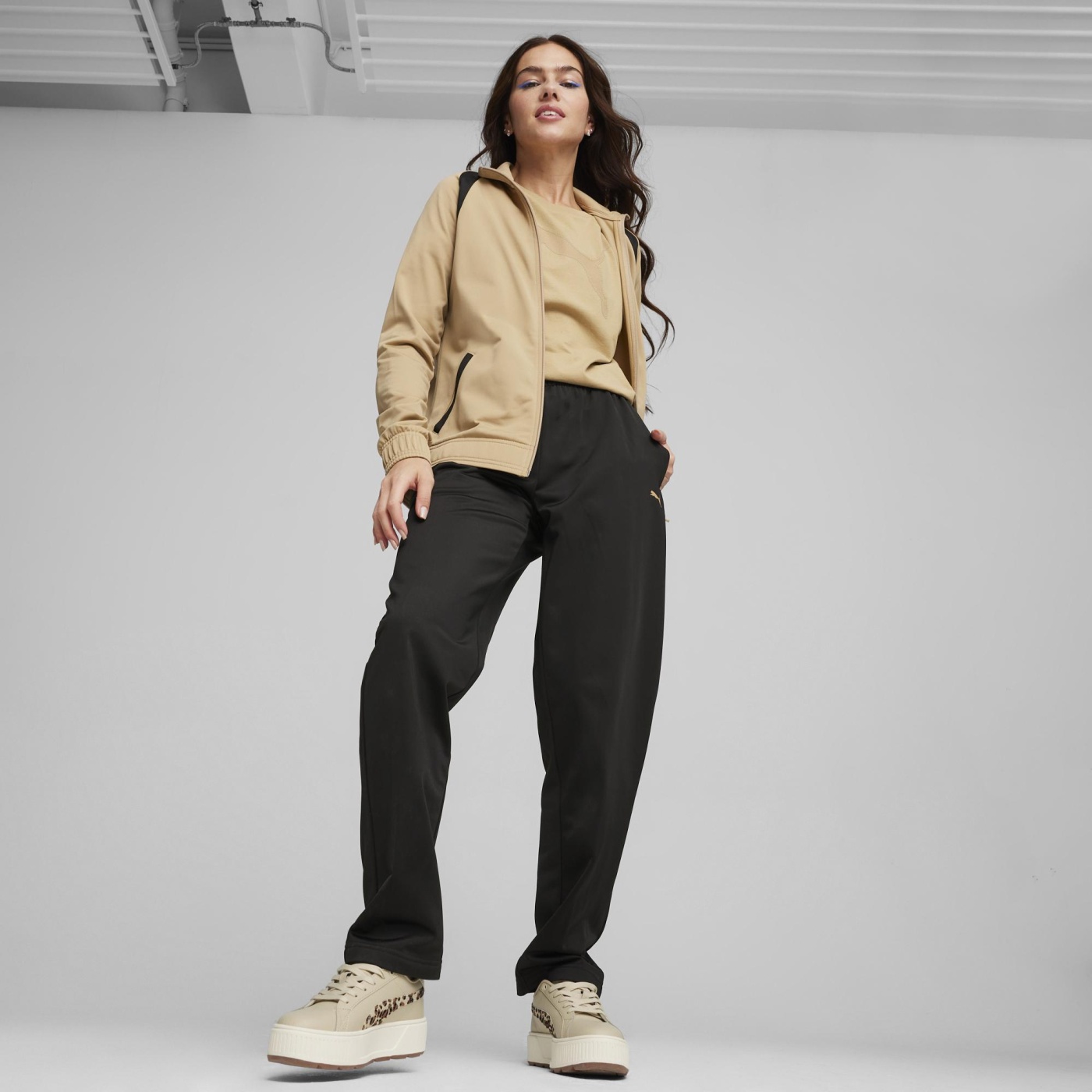 BUZO CONJUNTO DEPORTIVO MUJER PUMA 675234 83 CLASSIC TRICOT SUIT OP ARENA