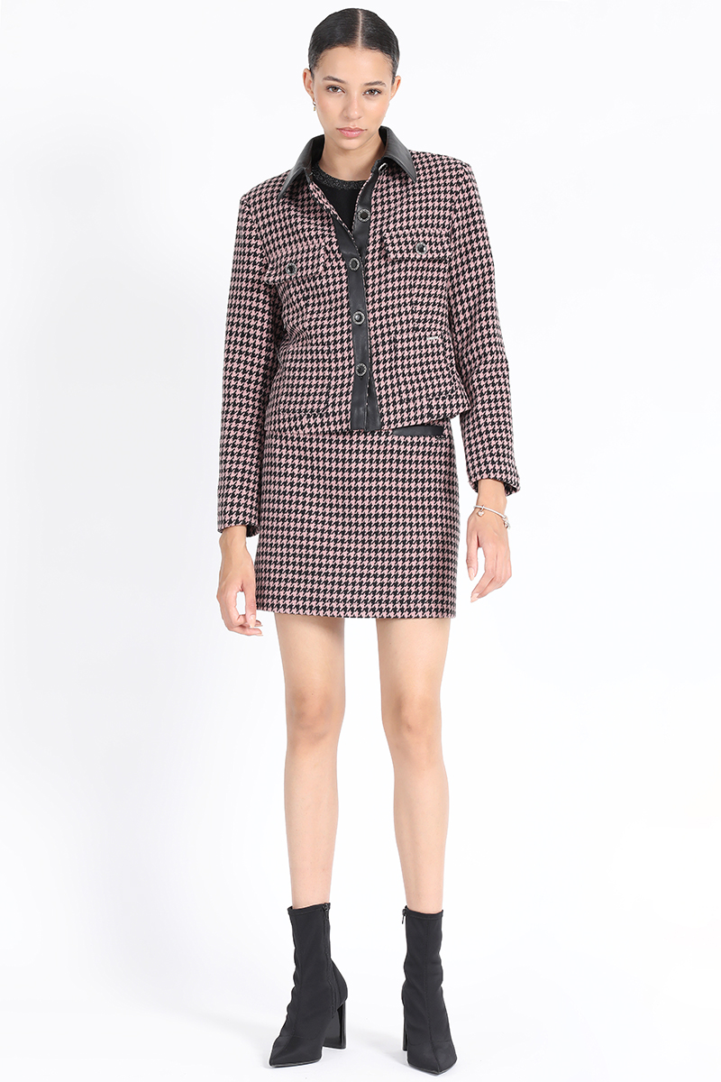 Ripley - FALDA MINI CEÑIDA MUJER LIOLA NEGRO PIED POULE