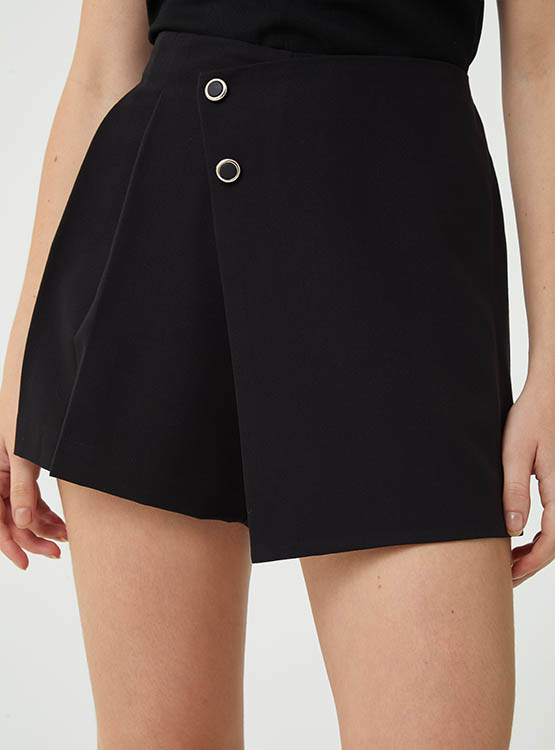 Ripley - SHORT CORTO MUJER MARQUIS NEGRO PARTY BOTONES