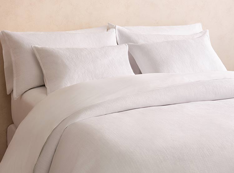 Ripley - CUBRECAMA LINETT BEDDING EMILIA KING ALGODÓN 180 HILOS ESTAMPADO