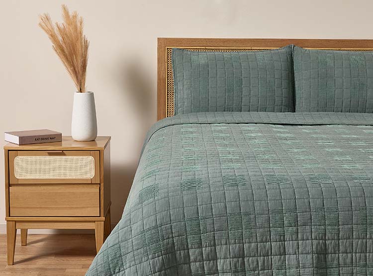 Ripley - CUBRECAMA MAISON LINETT KING ALGODÓN VERDE WASHED